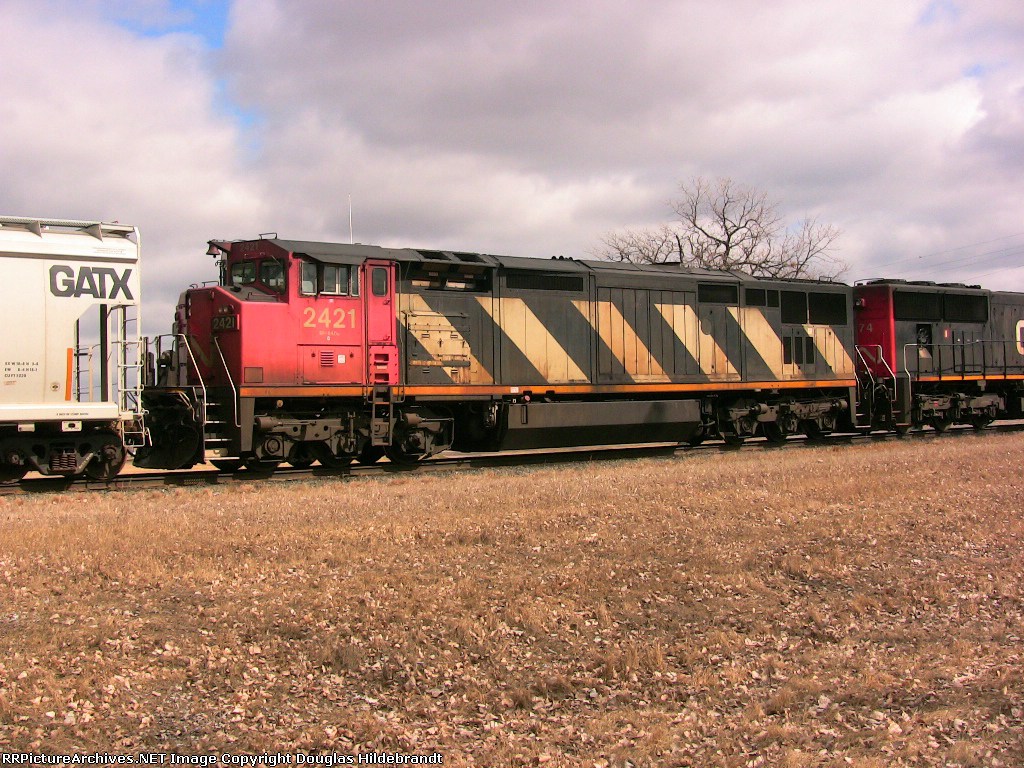 CN 2421